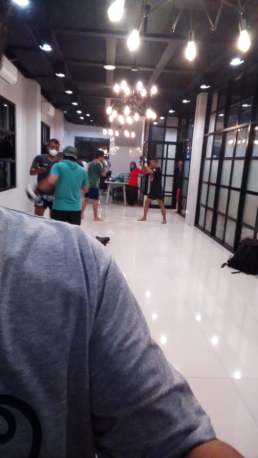 Nyobain Thaiboxing Sebuah "Privilege" Dari Kantor - Dion Aji Pradipta ...